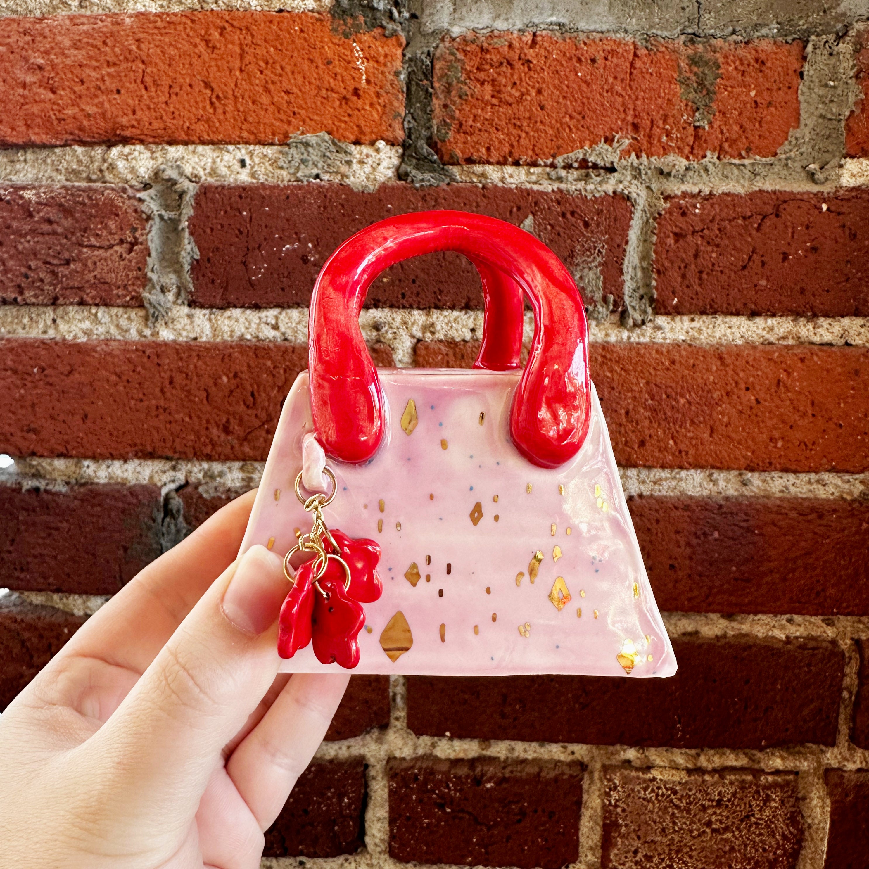 Shimmer Purse Vase | Jessica Walker – Ruby Clay Company